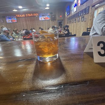 THE TEXAS STAR INN - Updated April 2025 - 54 Photos & 27 Reviews - 7621 ...