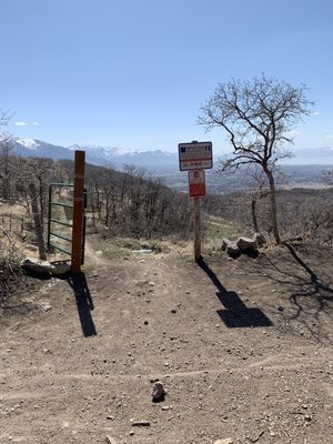 BROOKSIDE TRAIL HEAD - Updated July 2025 - 10 Photos - Brookside Dr ...