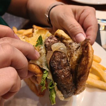 SOHO BISTRO & LOUNGE - Updated October 2024 - 47 Photos & 37 Reviews ...