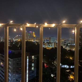 UNIVERSITY CLUB TOWER APT - Updated May 2026 - 40 Photos & 40 Reviews ...