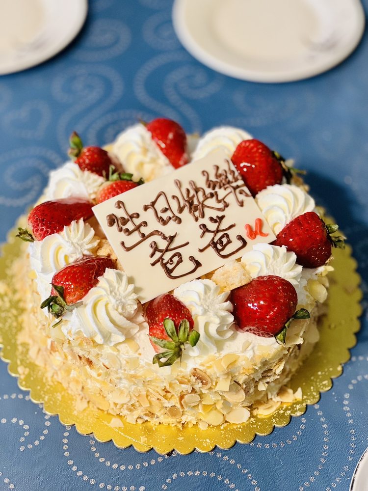 MAXIM BAKERY & RESTAURANT - 216 Photos & 74 Reviews - 9665 Bayview ...