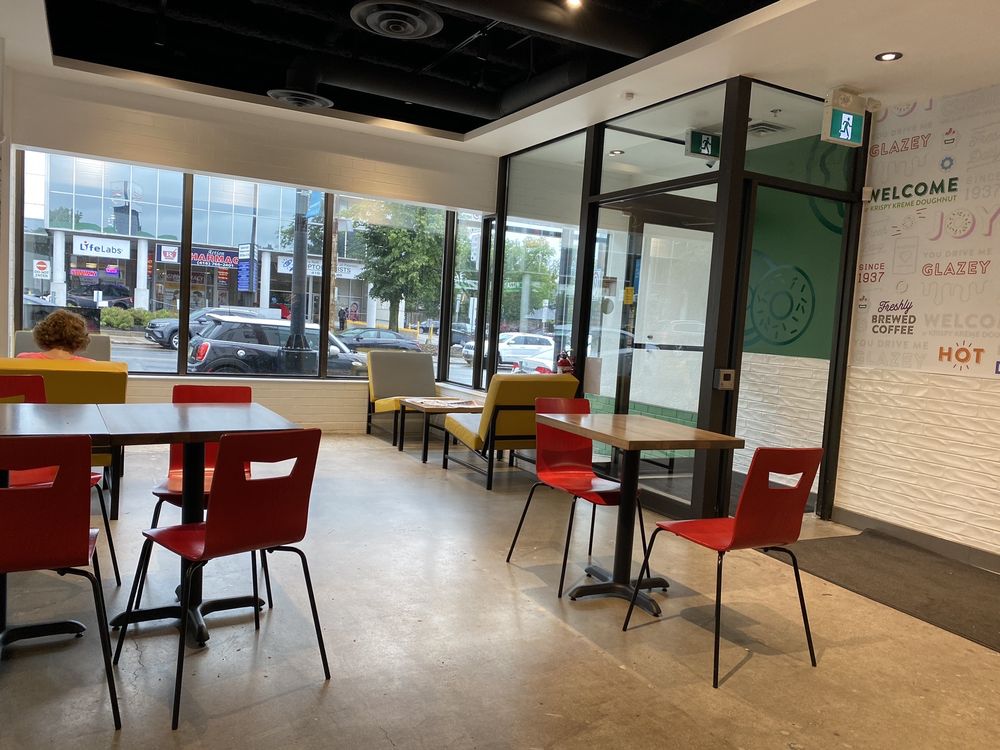 KRISPY KREME - Updated March 2025 - 2424 Bloor Street W, Toronto ...