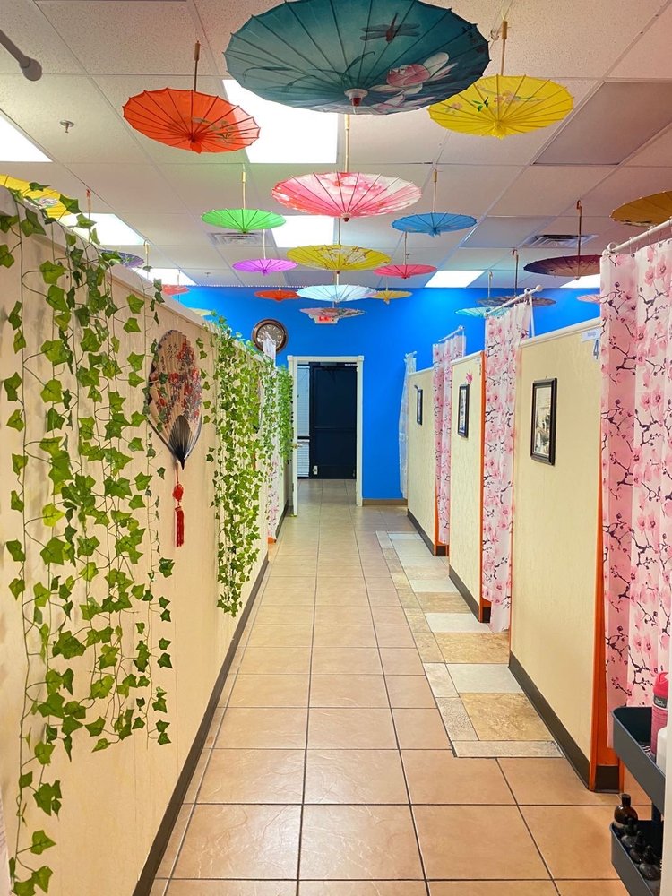 Five Star Gold Foot Spa, Las Vegas | Roadtrippers