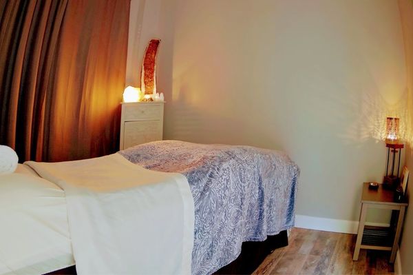 INIS SPA - Updated December 2025 - 14 Photos & 45 Reviews - 208 N New ...