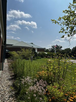 ROCHESTER HILLS PUBLIC LIBRARY - Updated December 2025 - 62 Photos & 28 ...