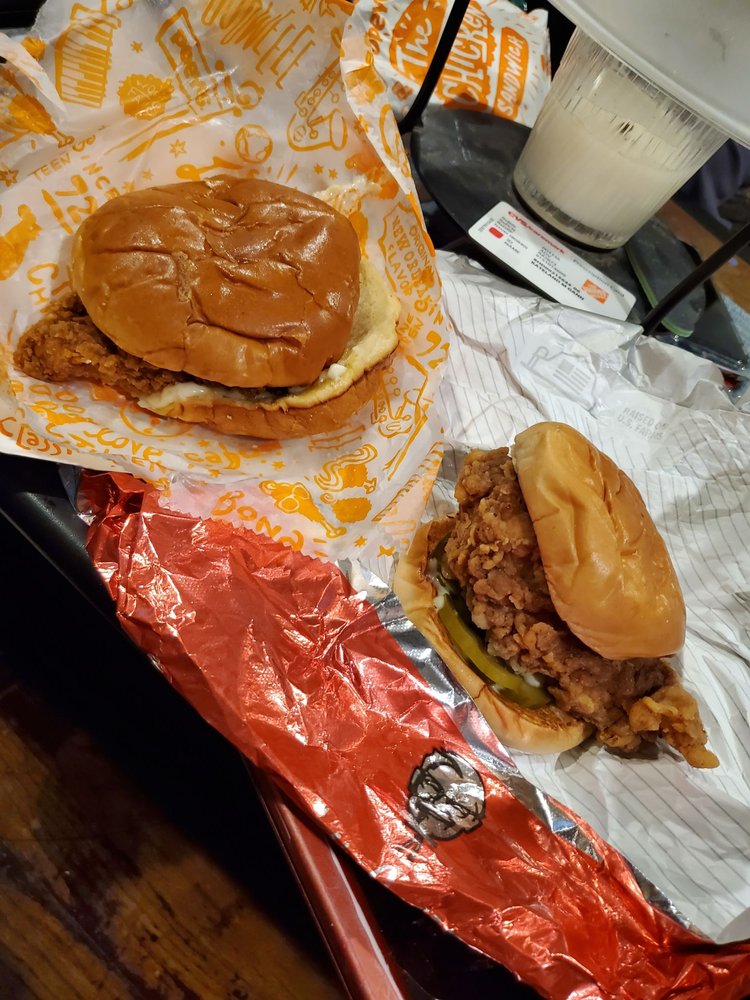 KFC - Updated August 2025 - 18 Reviews - 1579 N Cline Ave, Griffith ...