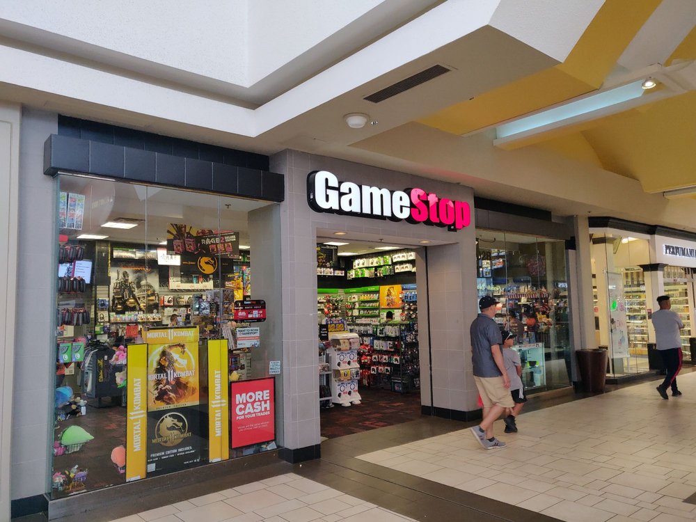 GAMESTOP - Updated August 2025 - 401 Cielo Vista Dr, El Paso, Texas ...