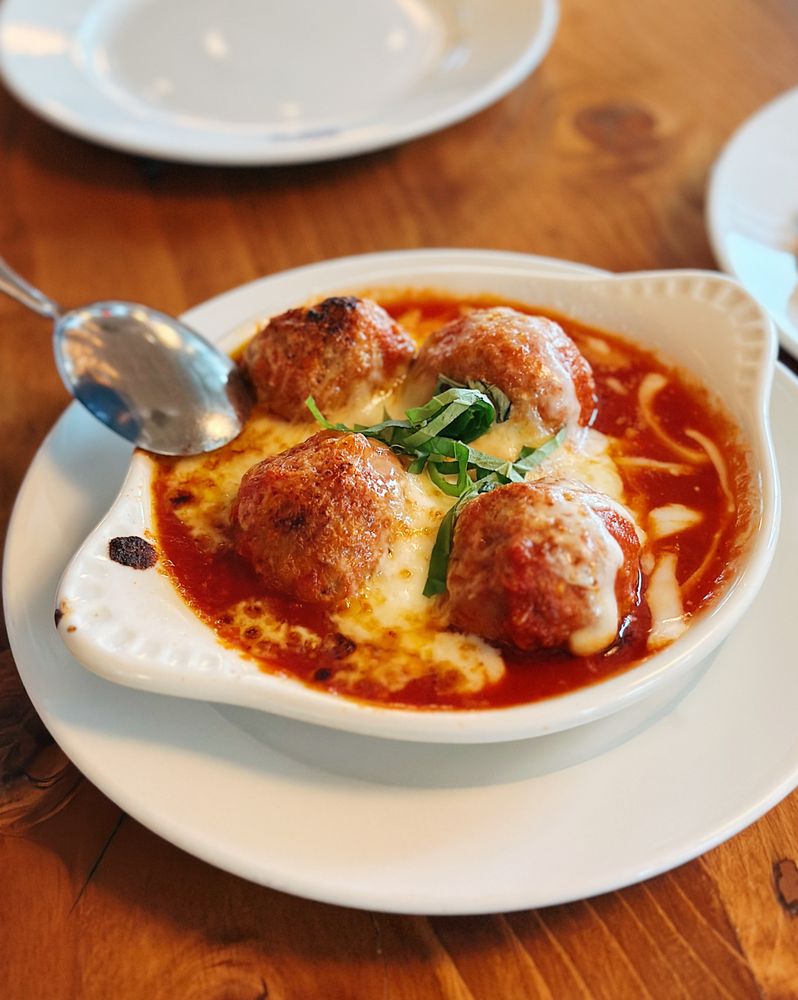 SIMPLY CAPRI - Updated July 2025 - 534 Photos & 262 Reviews - 114 Ruby ...