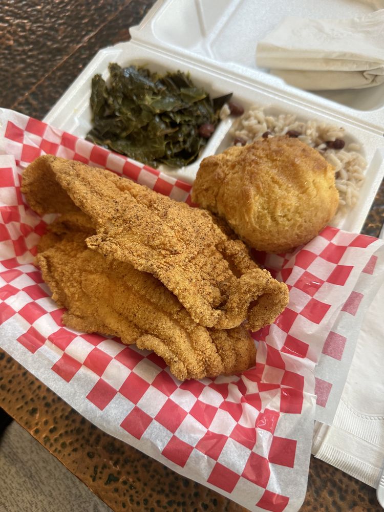 JW’S FISH AND BISCUITS - Updated December 2025 - 76 Photos & 77 Reviews ...