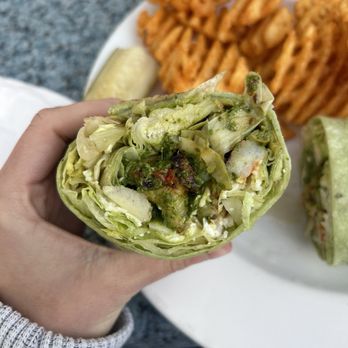 LANDMARK INN BAR & GRILLE - Updated December 2025 - 240 Photos & 267 ...