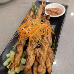 GOLDEN SMELL MEE - Updated August 2025 - 45 Photos & 13 Reviews - 142 ...