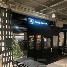 CHICKADEE - Updated October 2025 - 754 Photos & 339 Reviews - 21 ...