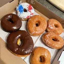 BERNIE BEIGNE - Updated December 2025 - 149 Photos & 51 Reviews - 23 ...