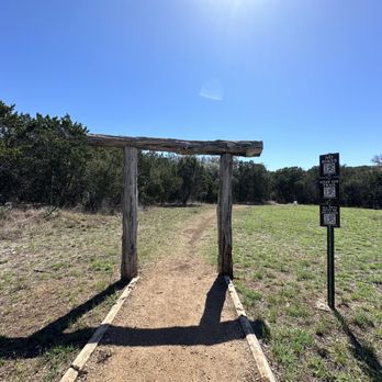 MADLA PARK - Updated July 2025 - 45 Photos - Menchaca Rd, Helotes ...