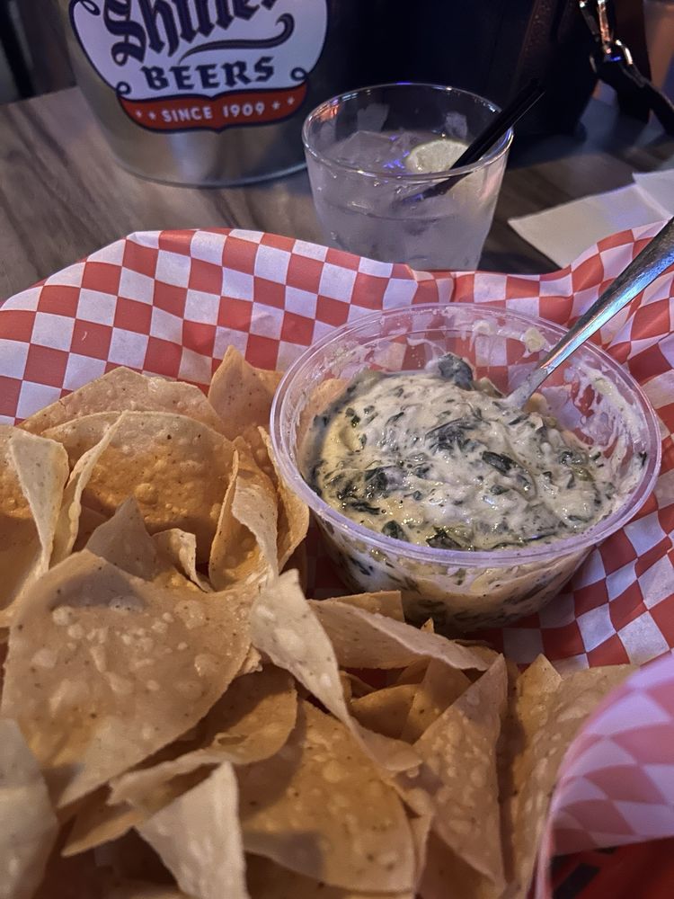 VINNIE’S SPORTS BAR & GRILL - Updated July 2025 - 64 Photos & 55 ...