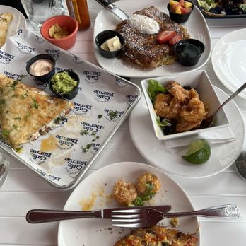 CAFE BERNIE - Updated October 2025 - 221 Photos & 181 Reviews - 5600 ...