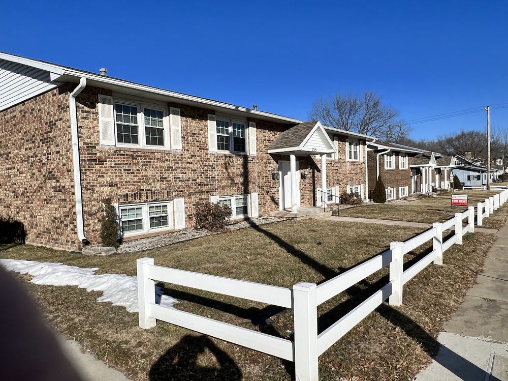 VILLAGE SQUARE APARTMENTS - Updated June 2024 - Request Information ...