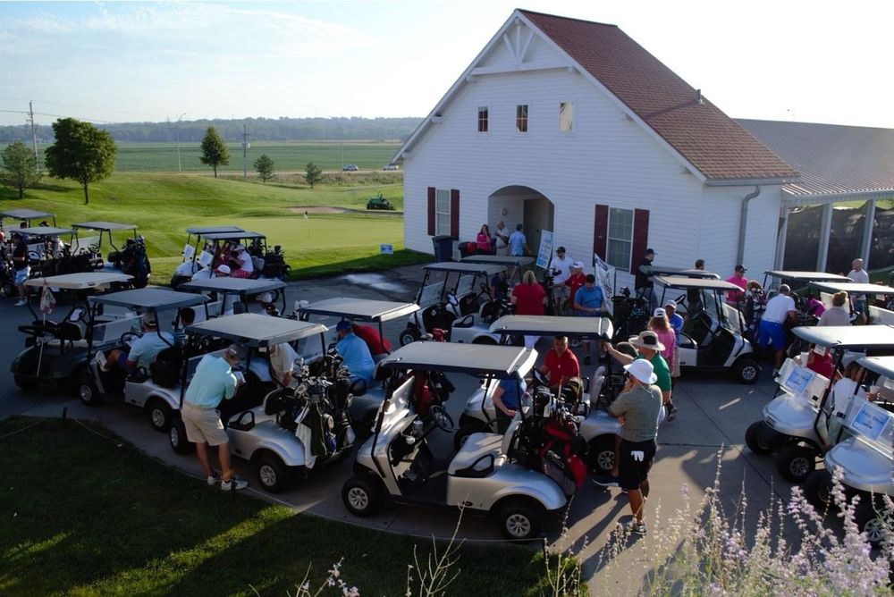 EAGLE HILLS GOLF COURSE - Updated August 2025 - 13 Reviews - 501 Eagle ...