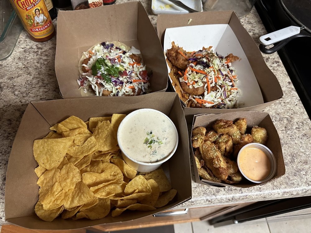 FISH ON - Updated May 2025 - 18 Photos & 45 Reviews - 6613 Commercial ...