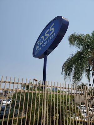 ROSS DRESS FOR LESS - Updated August 2024 - 54 Photos & 62 Reviews ...