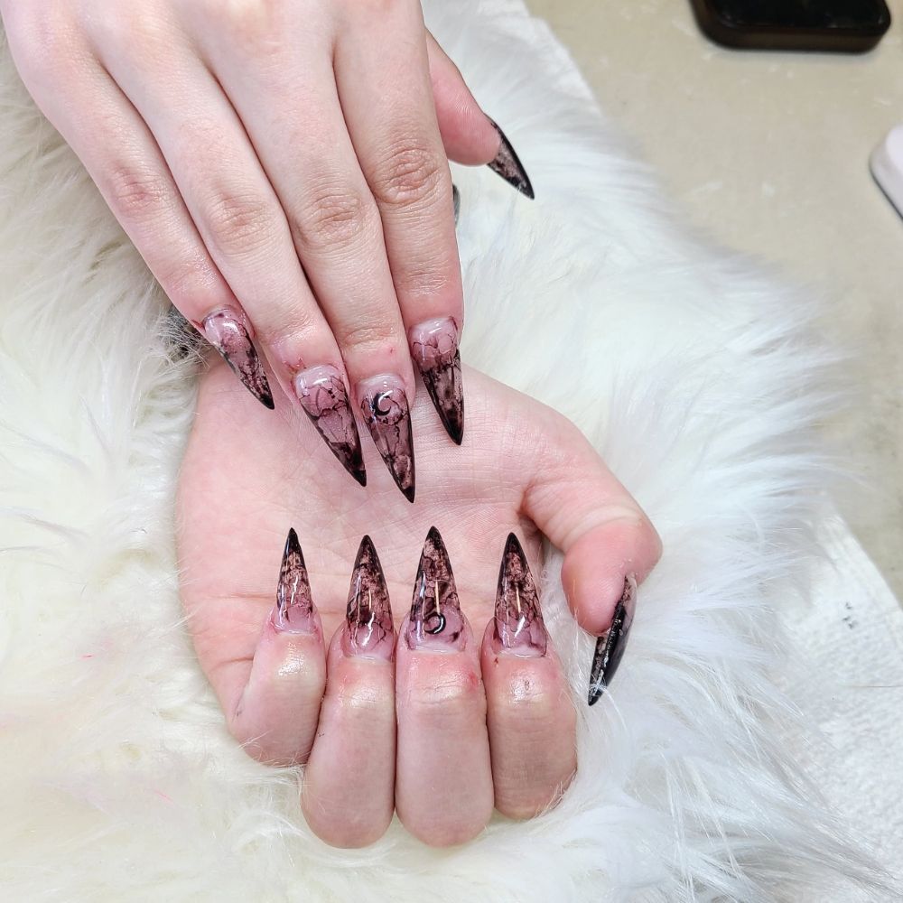 PRO NAILS - NEWBERG - Updated March 2025 - 390 Photos & 91 Reviews ...