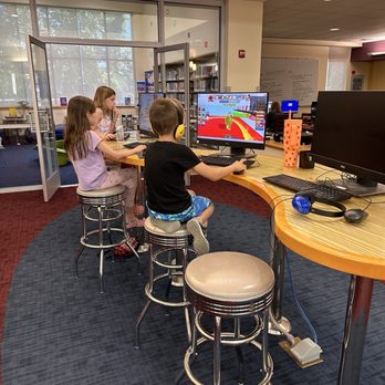 SACRAMENTO PUBLIC LIBRARY - CARMICHAEL - Updated December 2025 - 69 ...