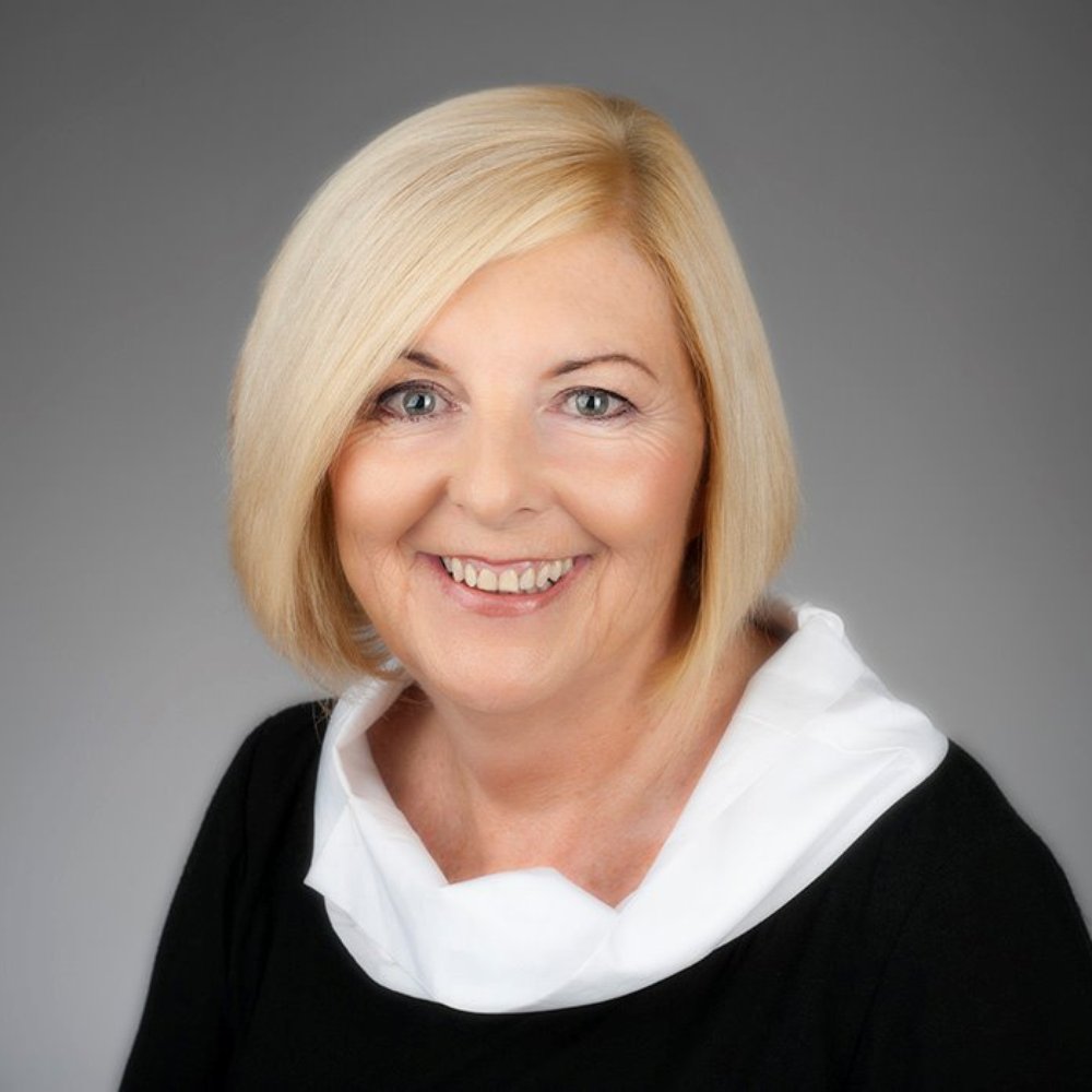 Kari Mclaughlin's Instagram, Twitter & Facebook on IDCrawl