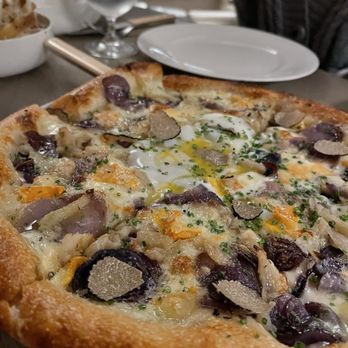 DAPHNE - Updated March 2025 - 176 Photos & 41 Reviews - 67 Richmond ...