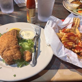 BIG FISH SEAFOOD GRILL & BAR - Updated January 2026 - 650 Photos & 702 ...