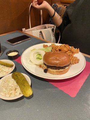 CITY LINE FAMILY RESTAURANT - Updated December 2025 - 149 Photos & 151 ...