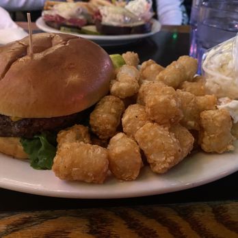 HAWKEYE’S BAR & GRILL - Updated April 2025 - 150 Photos & 391 Reviews ...