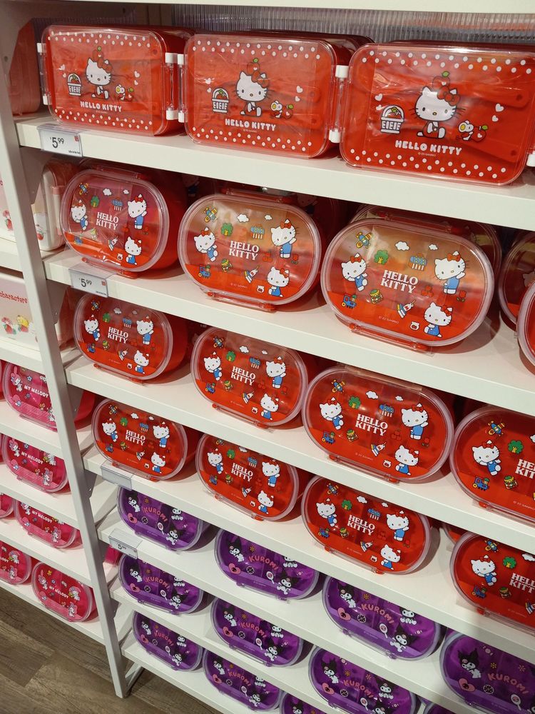 MINISO - Updated December 2025 - 33 Photos - 14200 E Alameda Ave ...