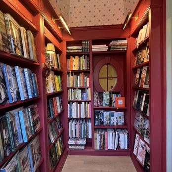 BEACON HILL BOOKS & CAFE - Updated March 2025 - 354 Photos & 121 ...