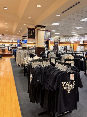 THE YALE BOOKSTORE - Updated December 2025 - 93 Photos & 49 Reviews ...