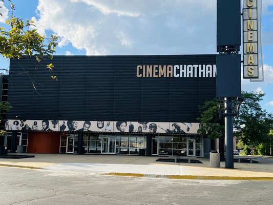 CINEMA CHATHAM - Updated May 2026 - 12 Photos - 210 W 87th St, Chicago ...