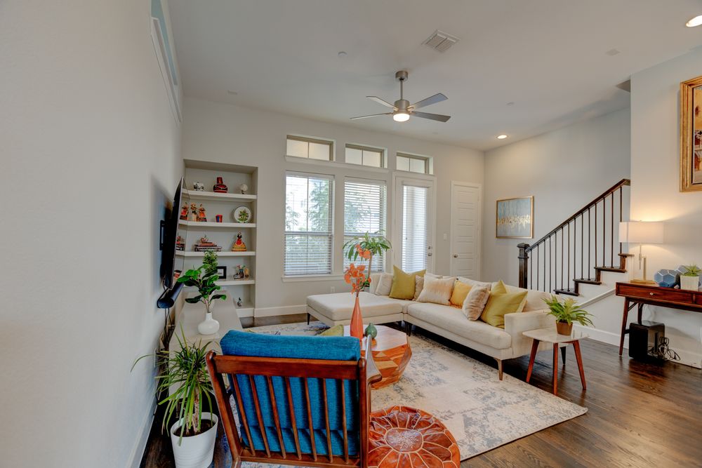 ABIGAIL DAVIS REALTOR - COMPASS DALLAS - Updated May 2026 - Contact ...