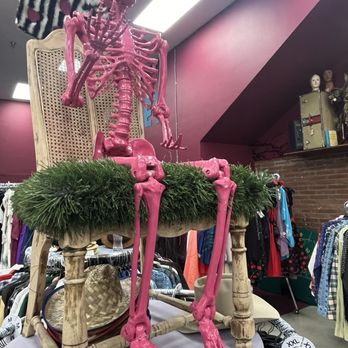 UNCLE JUNKEE - Updated December 2025 - 38 Photos & 15 Reviews - 299 E ...