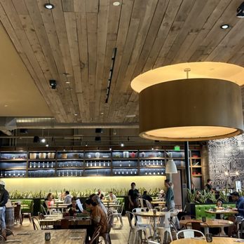 TRUE FOOD KITCHEN - Updated September 2025 - 3903 Photos & 3242 Reviews ...