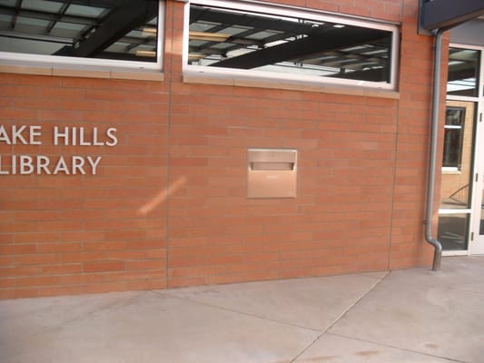 LAKE HILLS LIBRARY - Updated December 2025 - 22 Photos & 22 Reviews ...