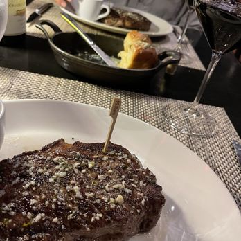 STARK’S STEAK & SEAFOOD - Updated June 2024 - 1681 Photos & 1685 ...