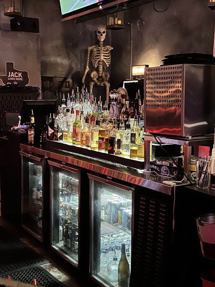 DIRT BAR - 56 Photos & 134 Reviews - 1209 Caroline, Houston, Texas ...