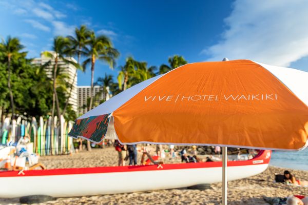 VIVE HOTEL WAIKIKI - 554 Photos & 293 Reviews - 2426 Kuhio Ave ...