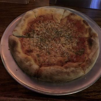 ALLIGATOR LOUNGE - Updated September 2024 - 218 Photos & 554 Reviews ...