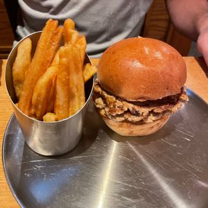 THE BROWN BAER - Updated January 2025 - 58 Photos & 77 Reviews - 181 E ...