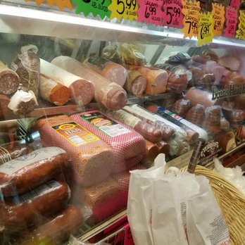 GROCERIA MERANTE - Updated December 2025 - 22 Photos & 48 Reviews ...