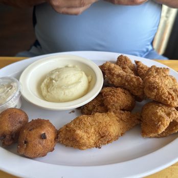 LIMESTONE GRILLE - Updated July 2025 - 129 Photos & 187 Reviews - 75 ...