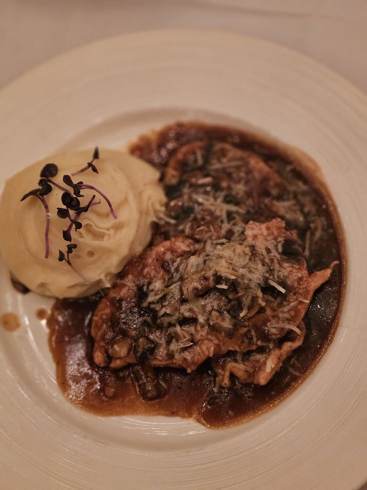 CAVA - Updated March 2025 - 1281 Photos & 1342 Reviews - 1615 West St ...