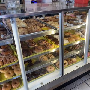 SWISS DONUT - 145 Photos & 156 Reviews - 555 S Sunrise Way, Palm ...