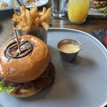 WADE’S LANDING - Updated July 2024 - 104 Photos & 41 Reviews - 308 N ...