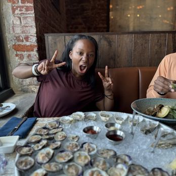RAPPAHANNOCK OYSTER BAR - CHARLESTON - Updated March 2025 - 661 Photos ...